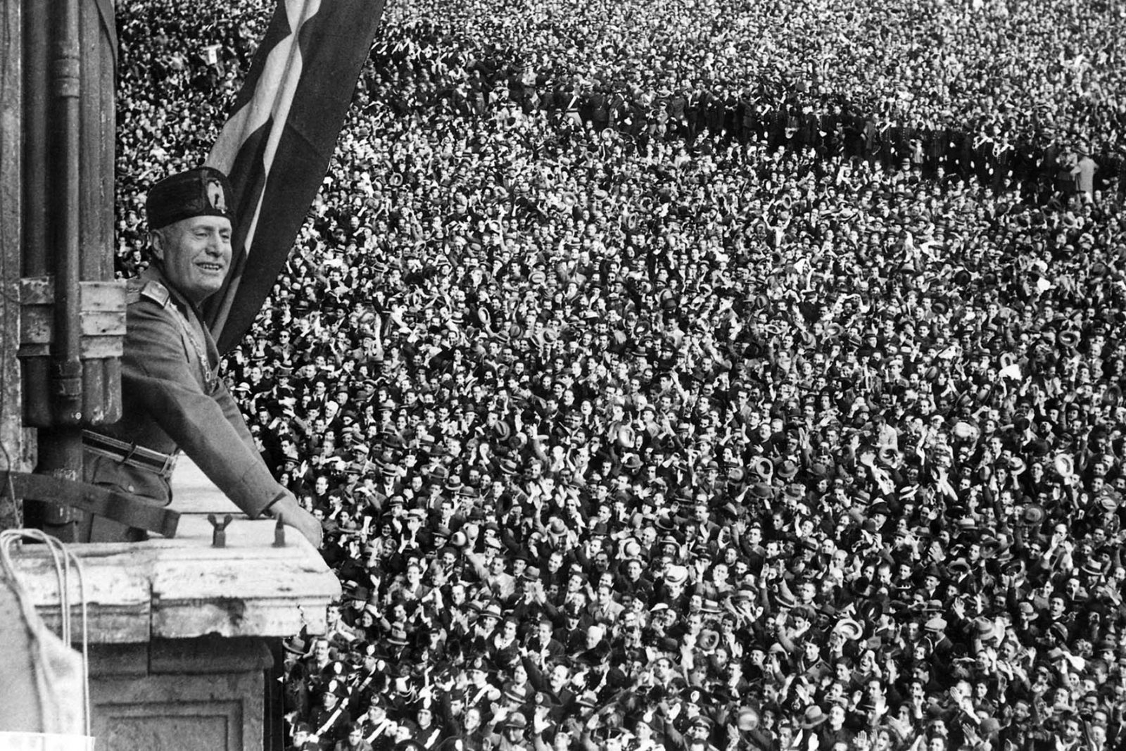 Ti saresti davvero ribellato alle dittature della Storia? - THE VISION