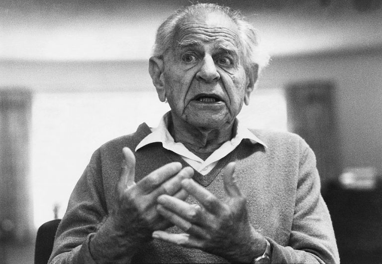 Non possiamo tollerare gli intolleranti, ci avvertì Karl Popper