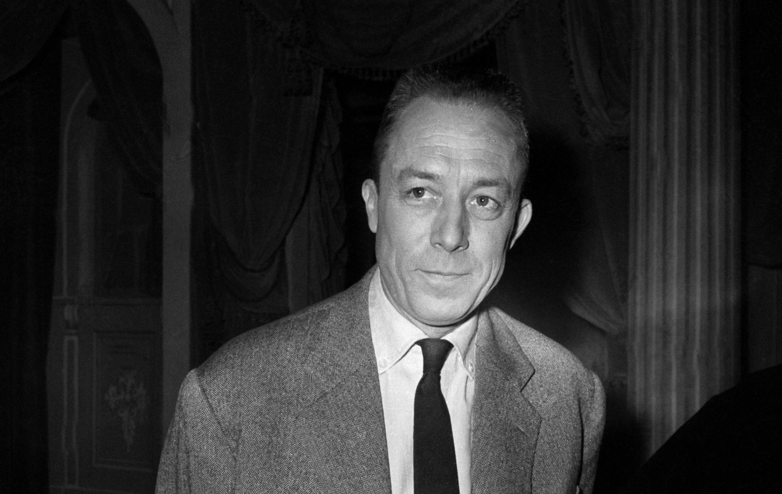 Amare la Patria significa combattere il nazionalismo, ci dimostrò Camus