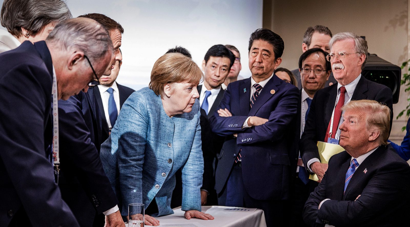 In 16 anni Angela Merkel ha fatto ciò che nessun politico uomo sarebbe ...