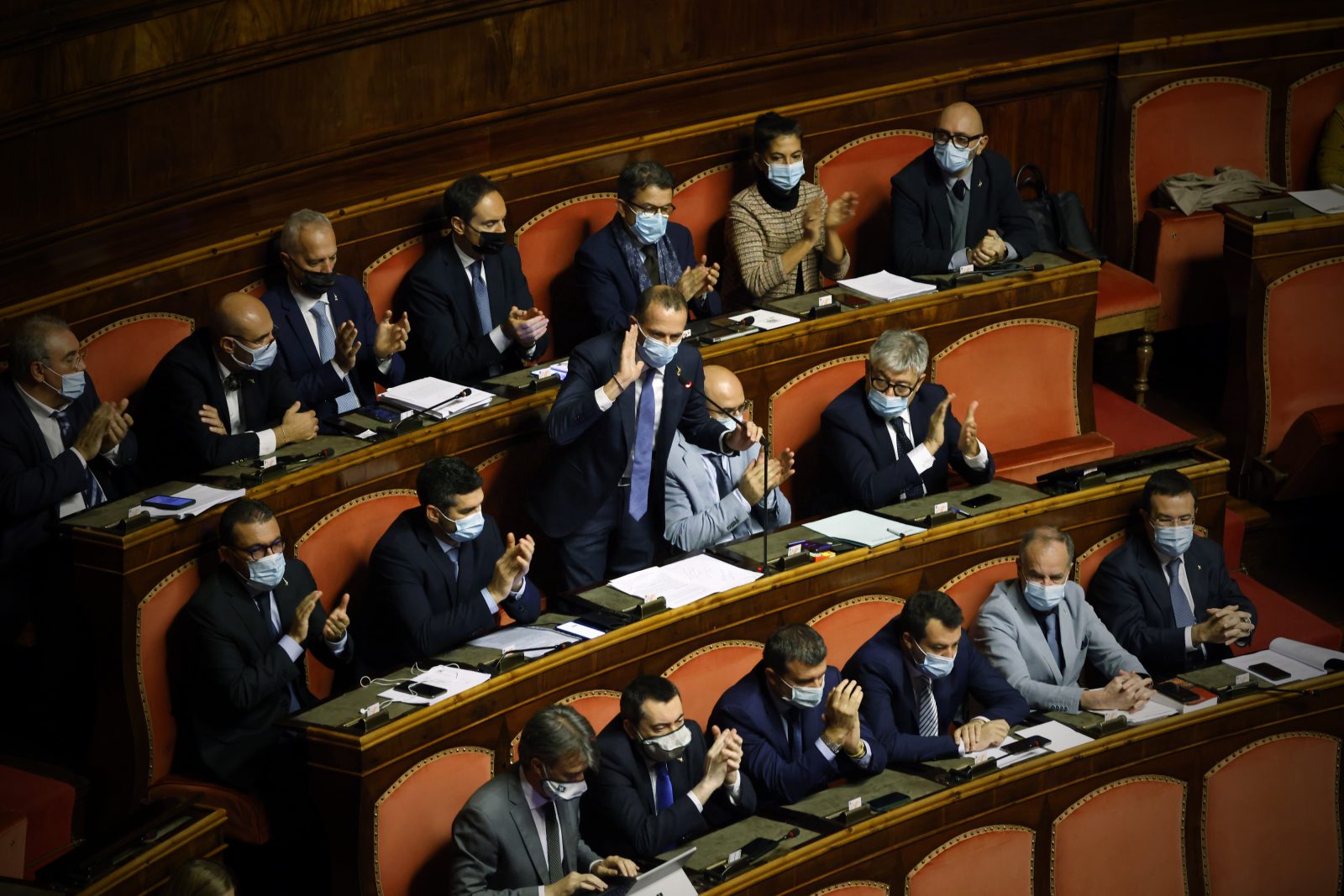 L’affossamento del ddl Zan e le urla sguaiate dei senatori sono il ...