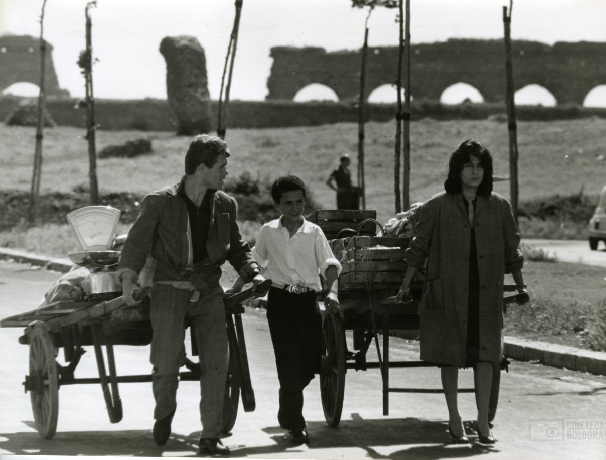 Nel continuo rimando di riflessi, l’essenza di Bertolucci è un’intima ...